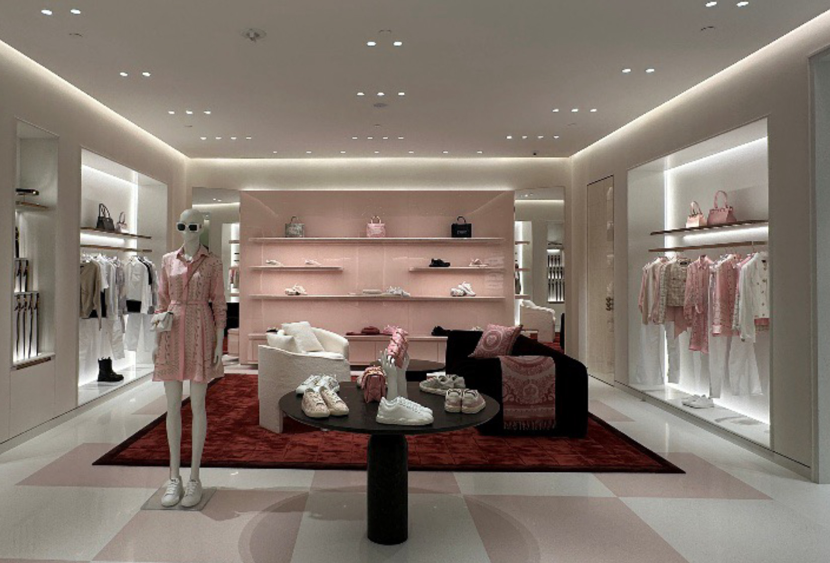 Versace New Concept | Luximorph Project Portfolio